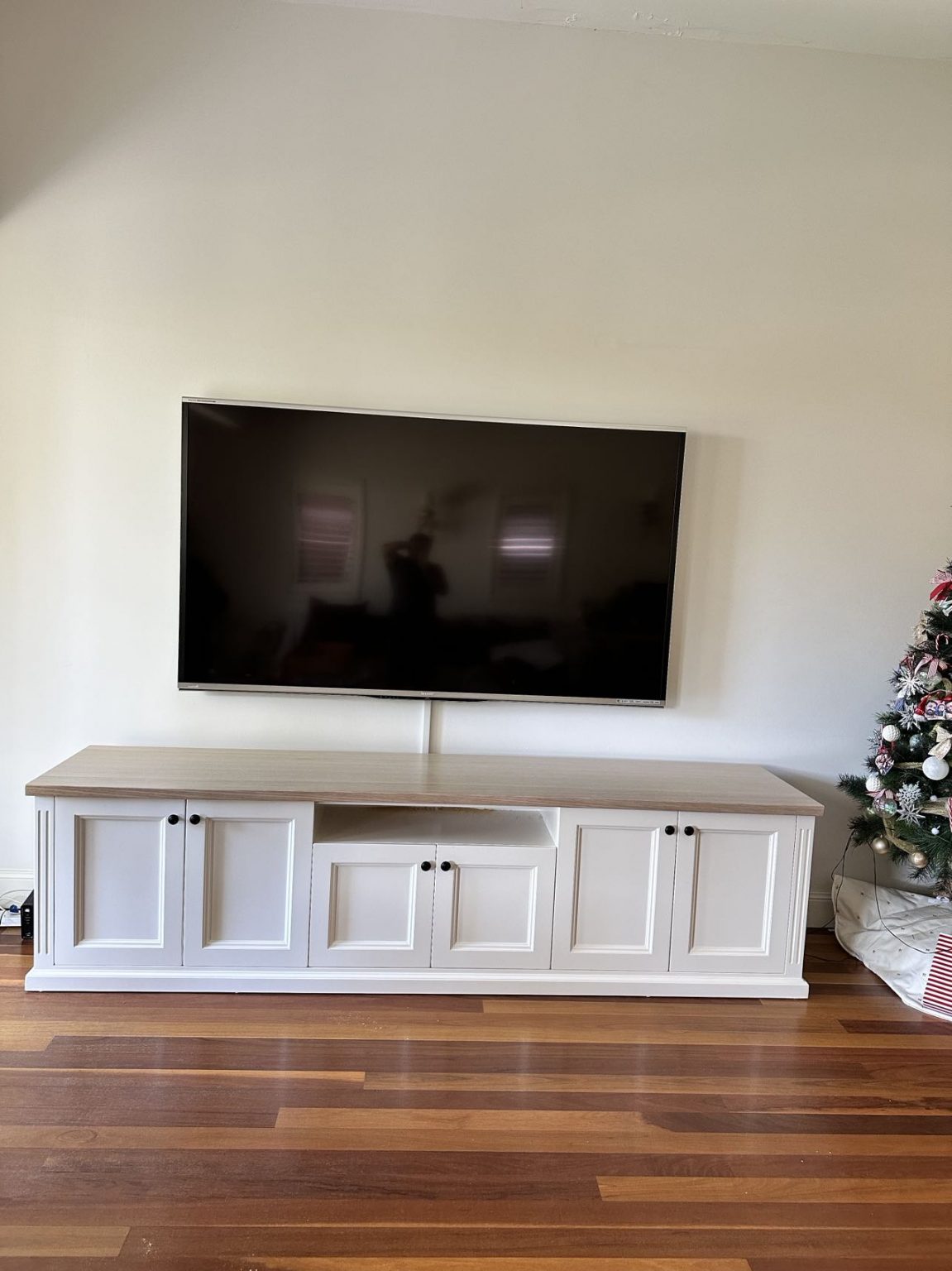 Dalton Low Line TV Unit 2.0 - Castle Hill Furniture