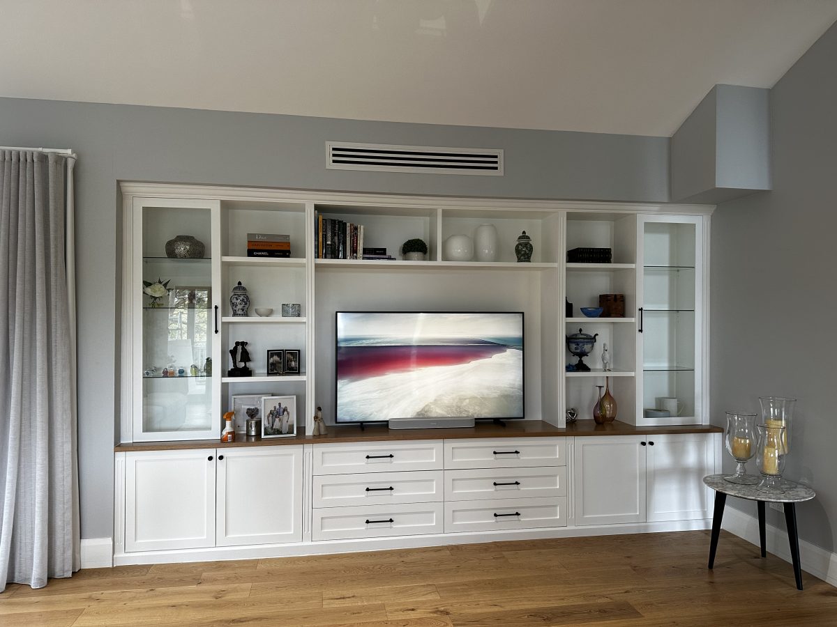 Oakridge 2.0 Hampton Style Entertainment Wall Unit 4250 mm - Castle ...